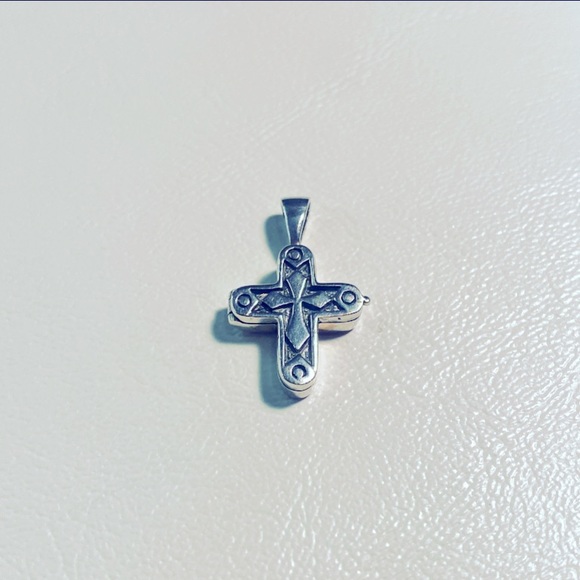 Michael Anthony | Jewelry | Michael Anthony Cross Pendant | Poshmark